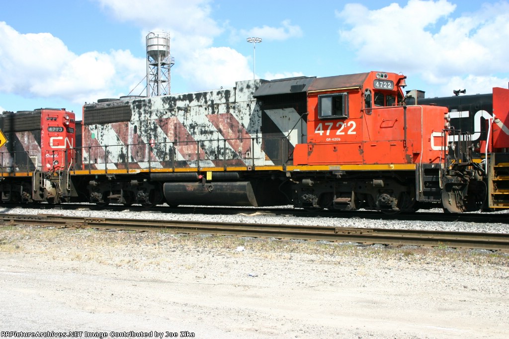 CN 4722 GP 38-2